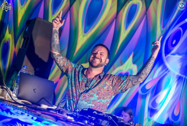 Amplify – New album interview & Exclusive mix - Trancentral